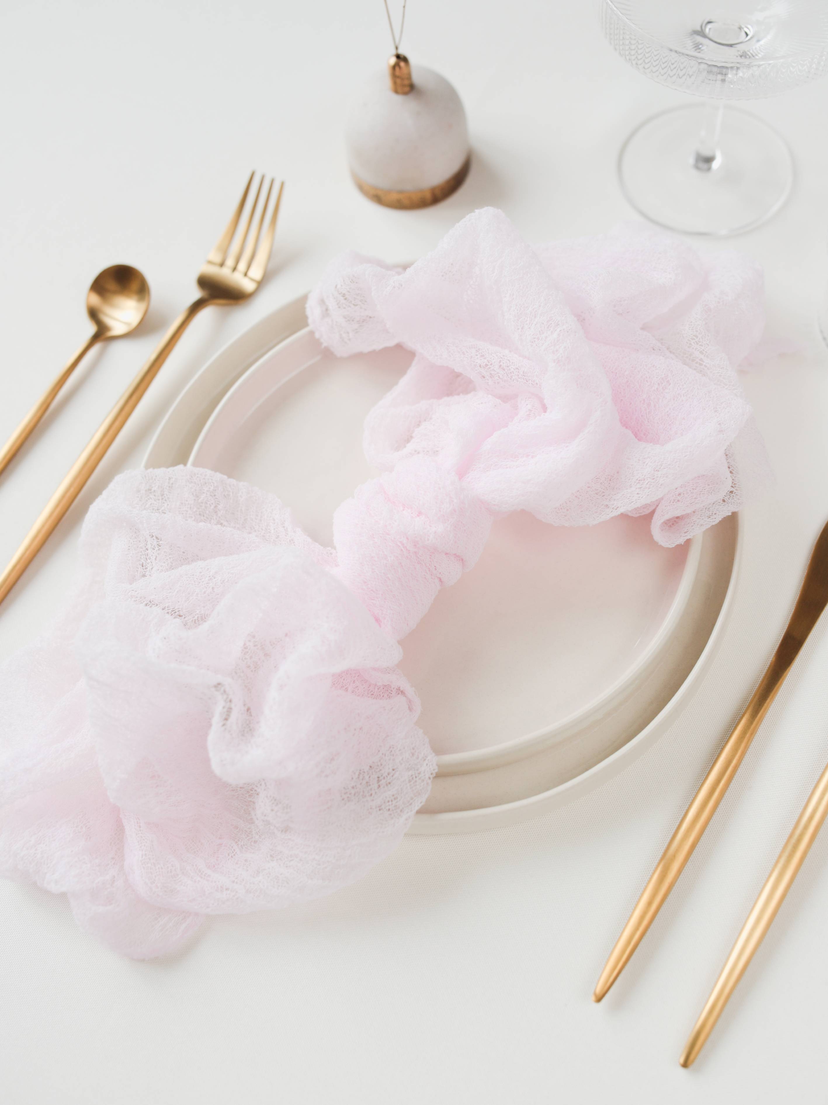 Crepe Pink Cheesecloth Gauze Napkin Set – Emma's Attic Studio